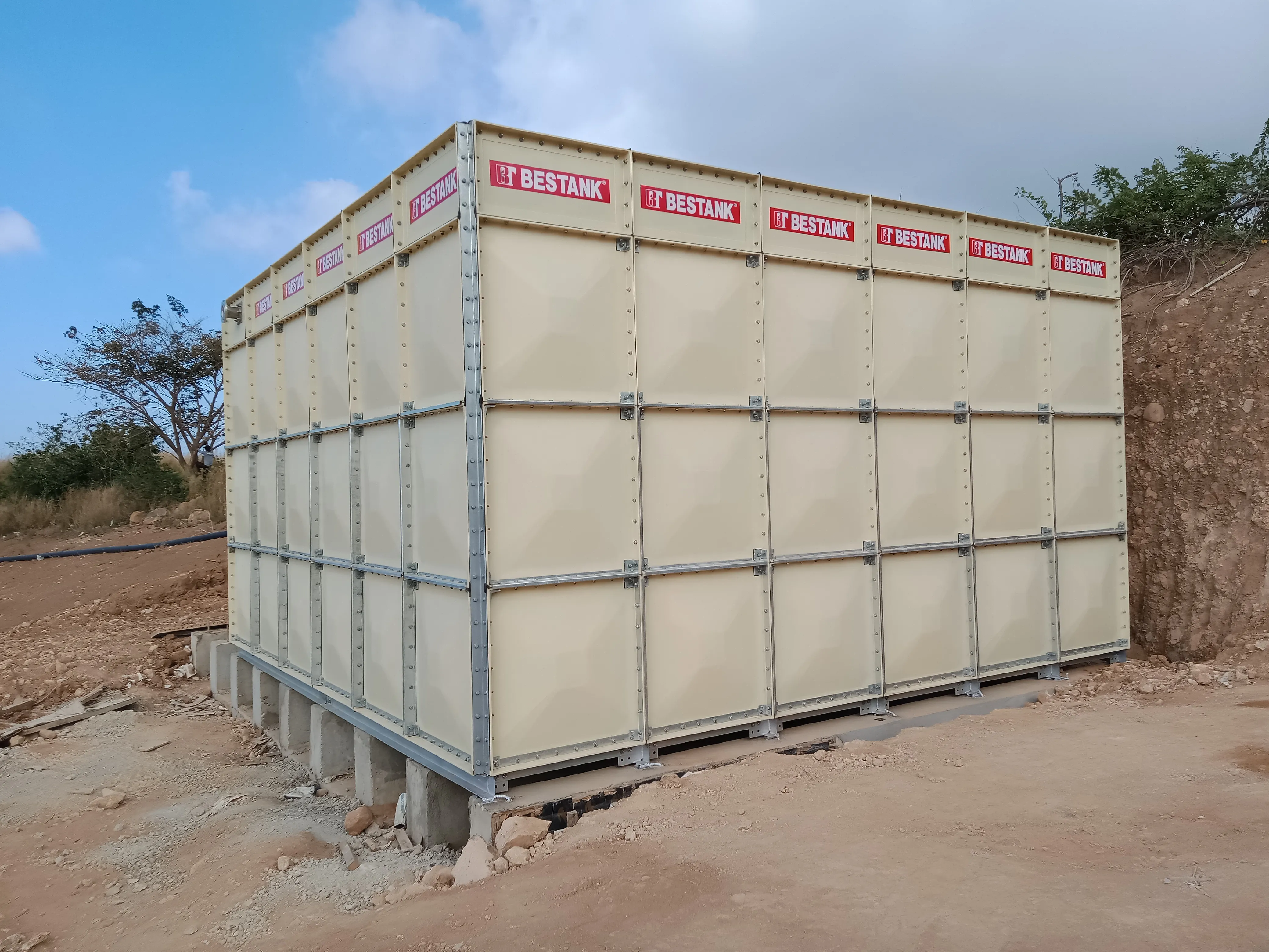 GOLF-IRRIGATION-LAGOON-2021-02 – Bestank