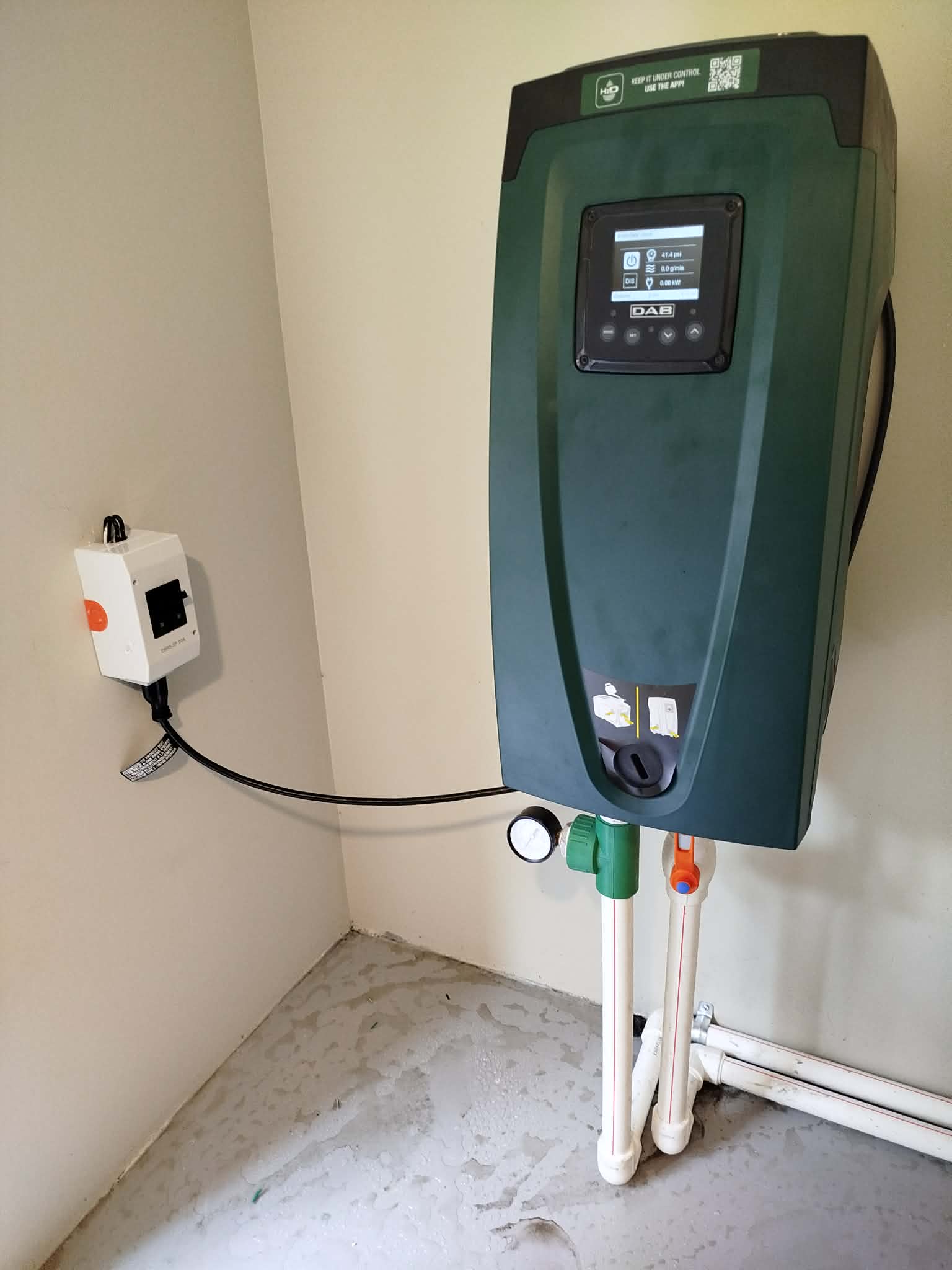 DAB ESYBOX MUNTINLUPA 2 – Bestank